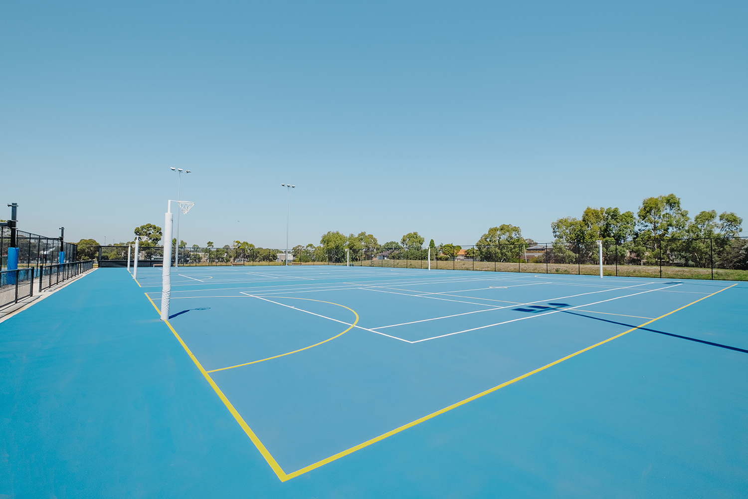Thornbury High School Multi-Use Courts Development - SPORTENG