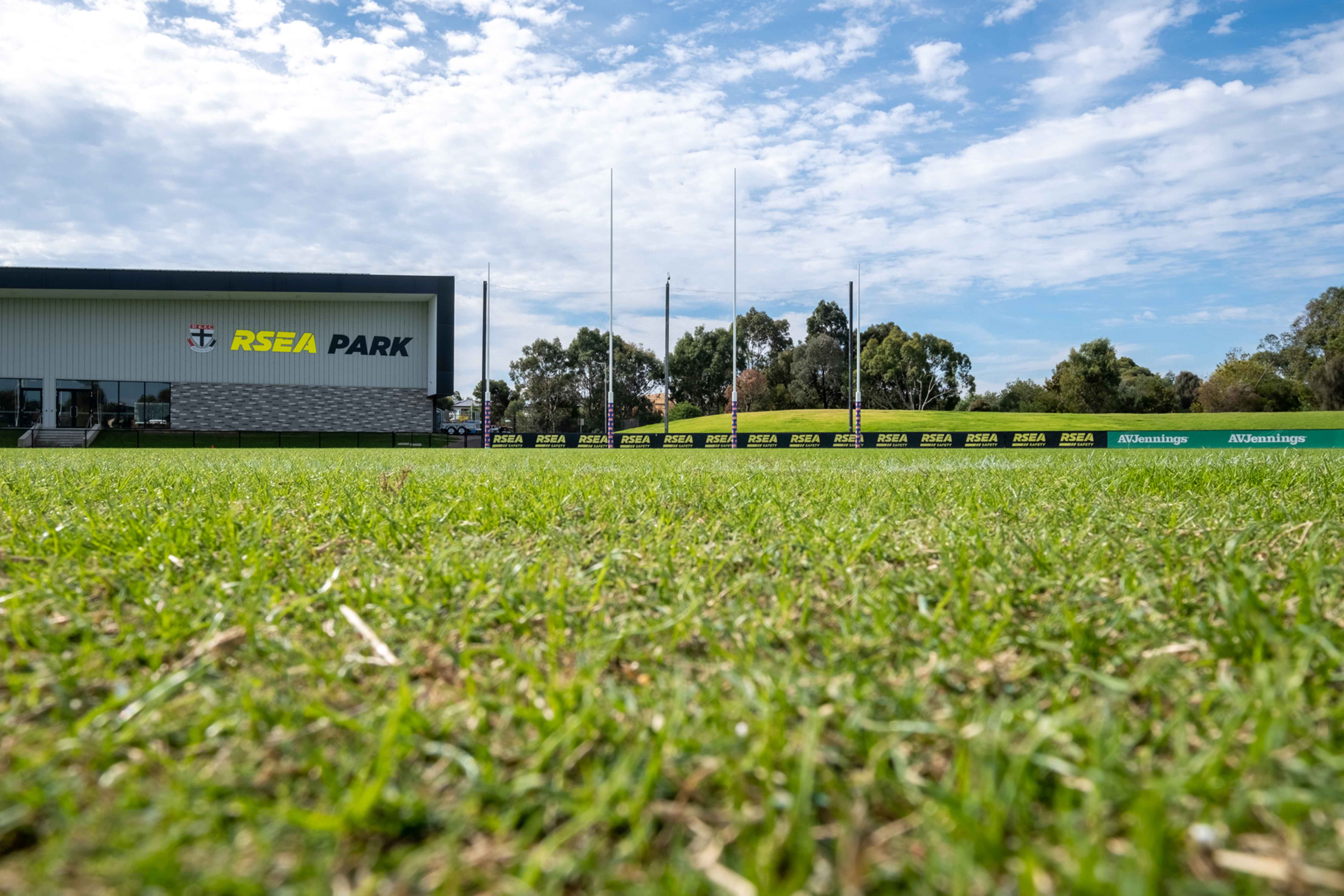 Natural Turf Surfaces Fields of Play | SPORTENG